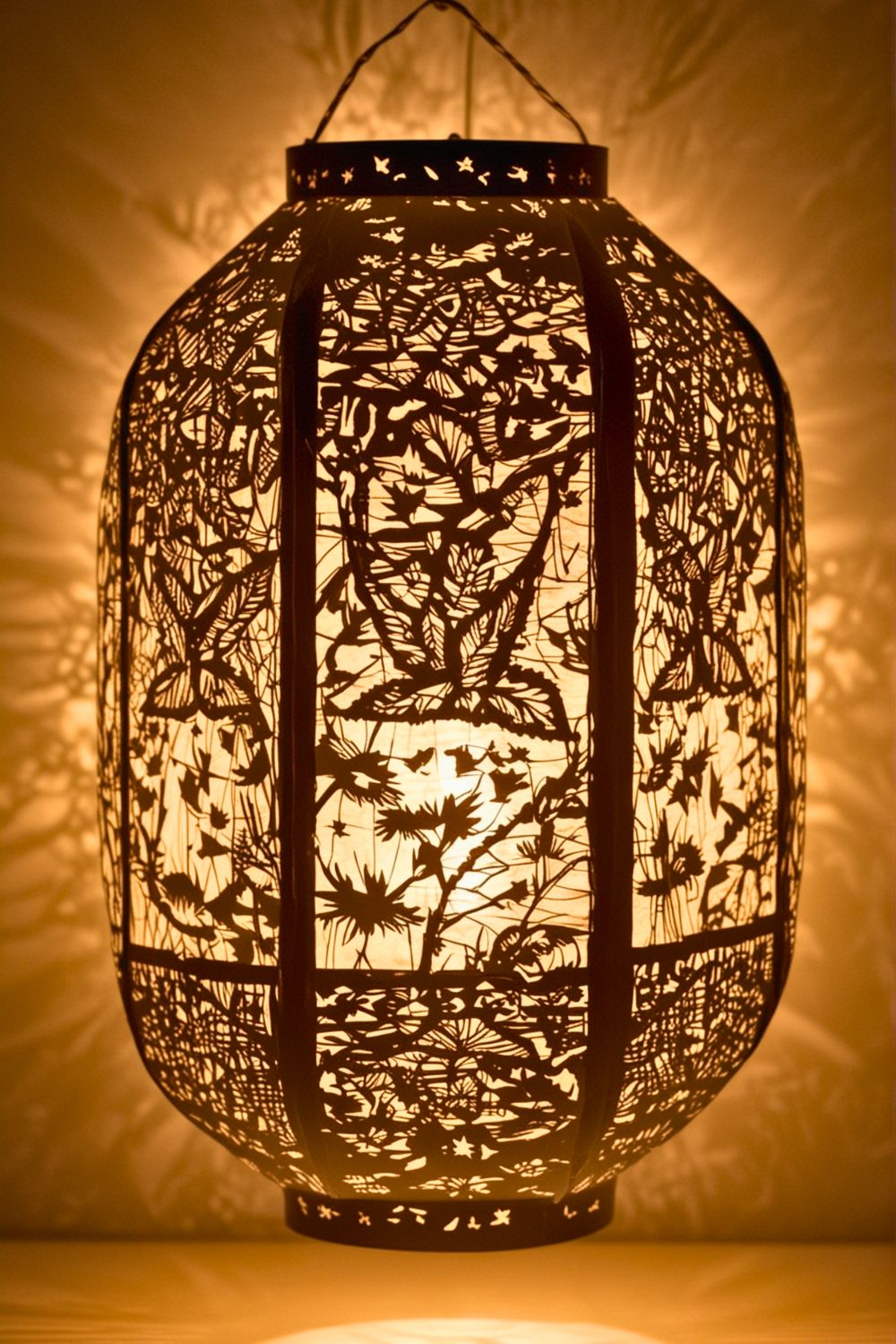 Top 15 Paper Lanterns DIY [Easy To Make] – craftydiyers.com