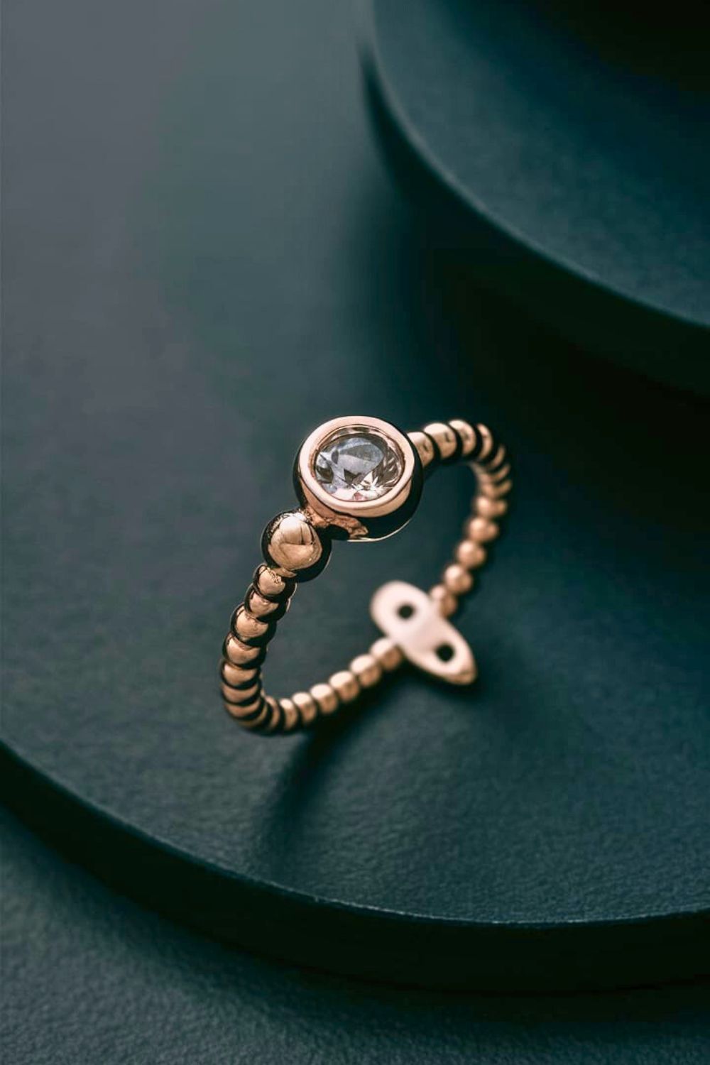 20 DIY Beaded Rings [Make Within Minutes] – craftydiyers.com