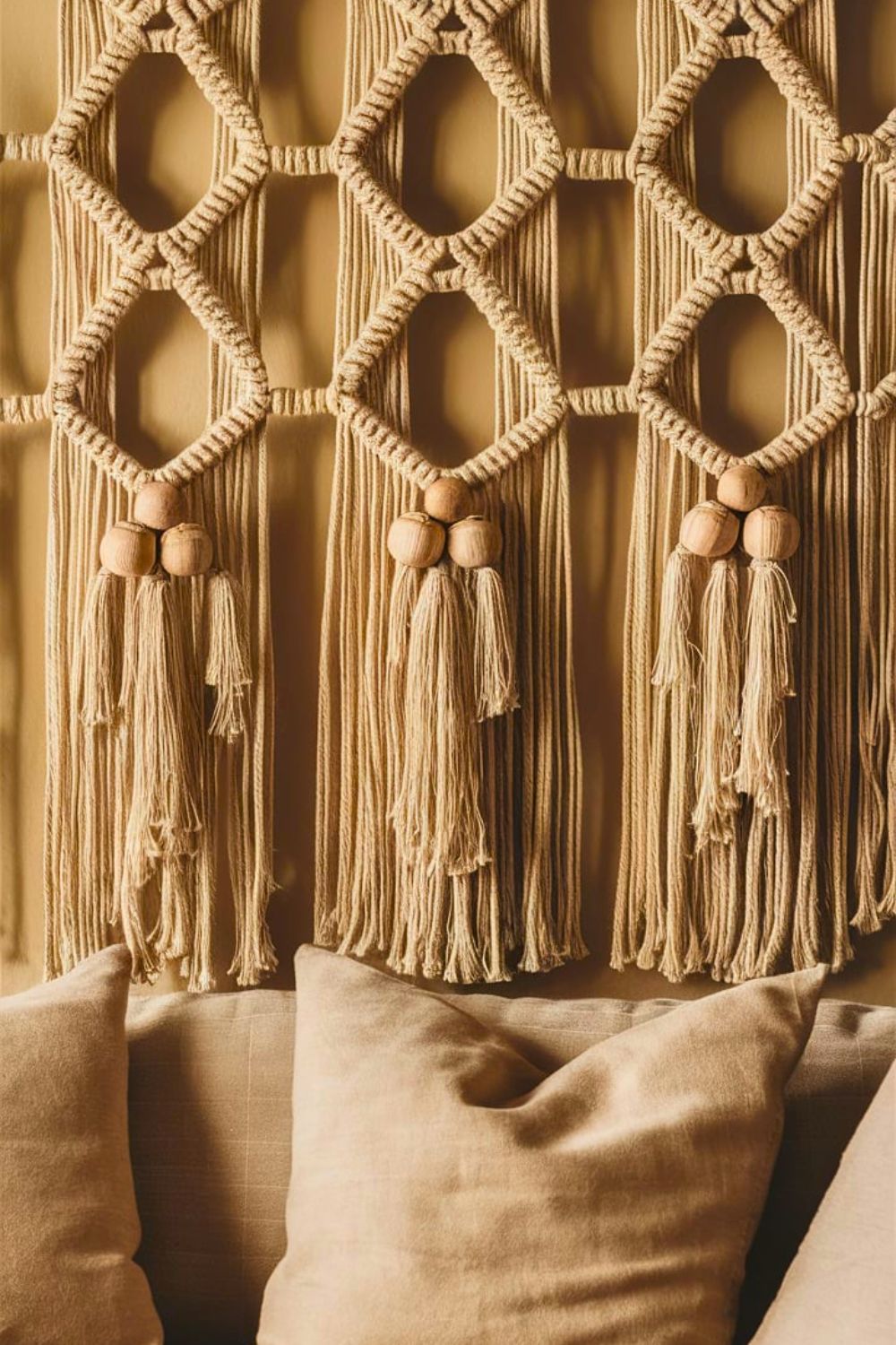25 DIY Macrame Wall Hanging [For Every Room] – craftydiyers.com